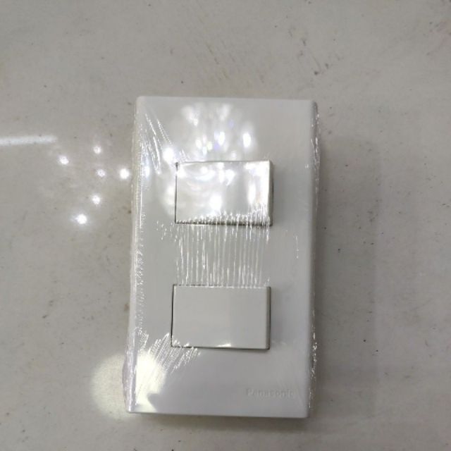 Panasonic 2 gang 3 way switch wide series | Shopee Malaysia