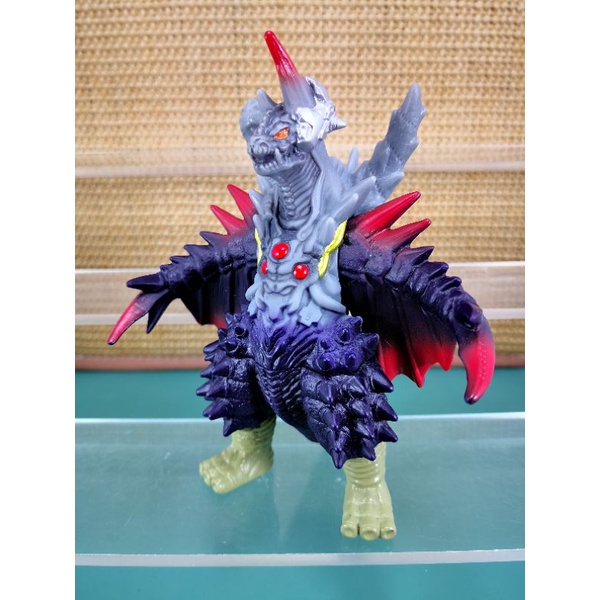 Sofubi Kaiju Ultraman Kamen Rider Monster Original Bandai 5"-5.5" (12cm ...