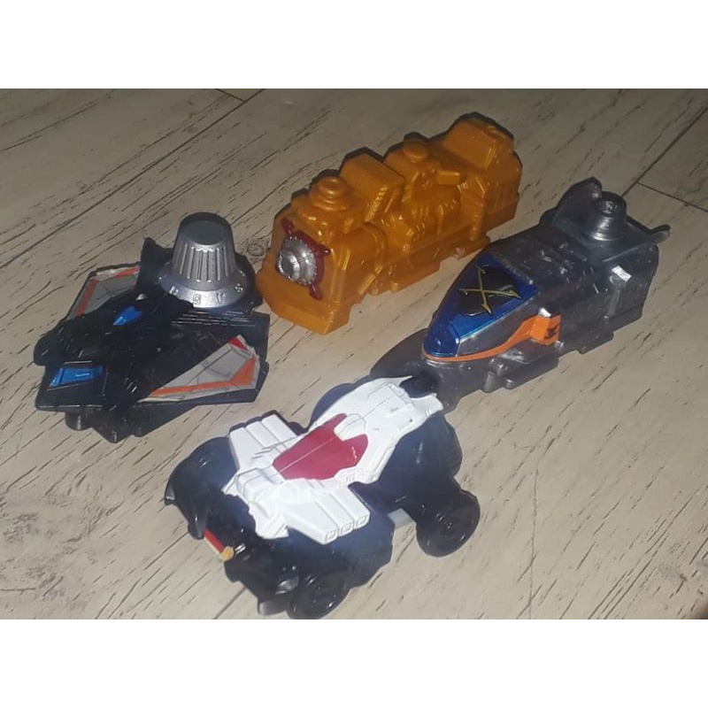dial & trigger vehicle lupinranger vs patoranger | Shopee Malaysia