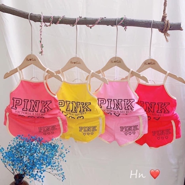 Set Of 2 Lovely Strings And 3 Holes For Your Baby | Shopee Malaysia