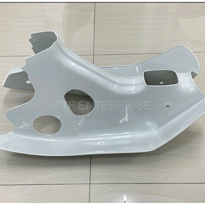 HONDA C70 LEG SHIELD C70 LAMPU BULAT FRONT COVER PUTIH KEPAK KEPOK ...