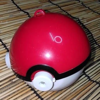 Christmas Present Pokemon Pokeball, ready stock, all the poke ball ...