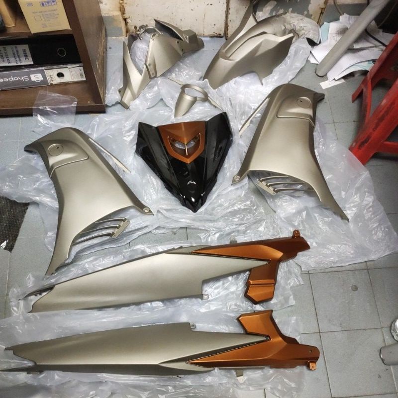 Coverset cover set (HLD) yamaha lc135v7 lc135 v7 (v4 v5 v6 sama pakai ...