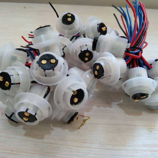 Double Light Socket (Two Legs) | Shopee Malaysia