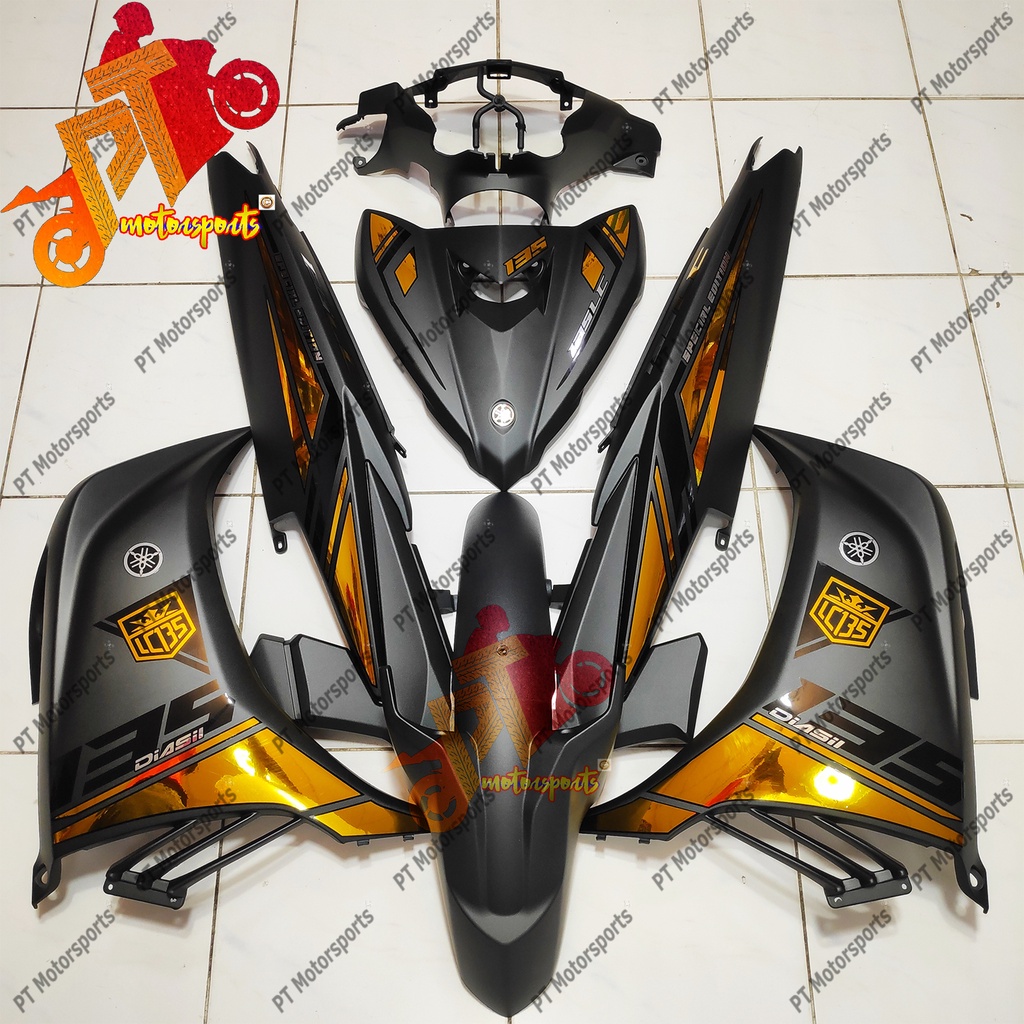 Yamaha LC 135 Matt Black / Black Kilat Cover Set Sticker Custom Chrome ...