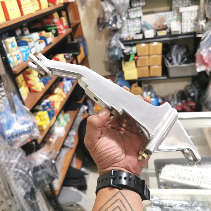 Spare Tire Pole Ring 10 Chrome Vespa PTS sprint PX | Shopee Malaysia