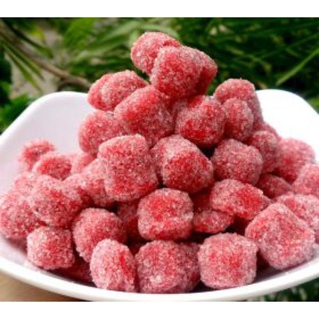 Sweet and sour strawberry and mulberry candy 500g | Shopee Malaysia