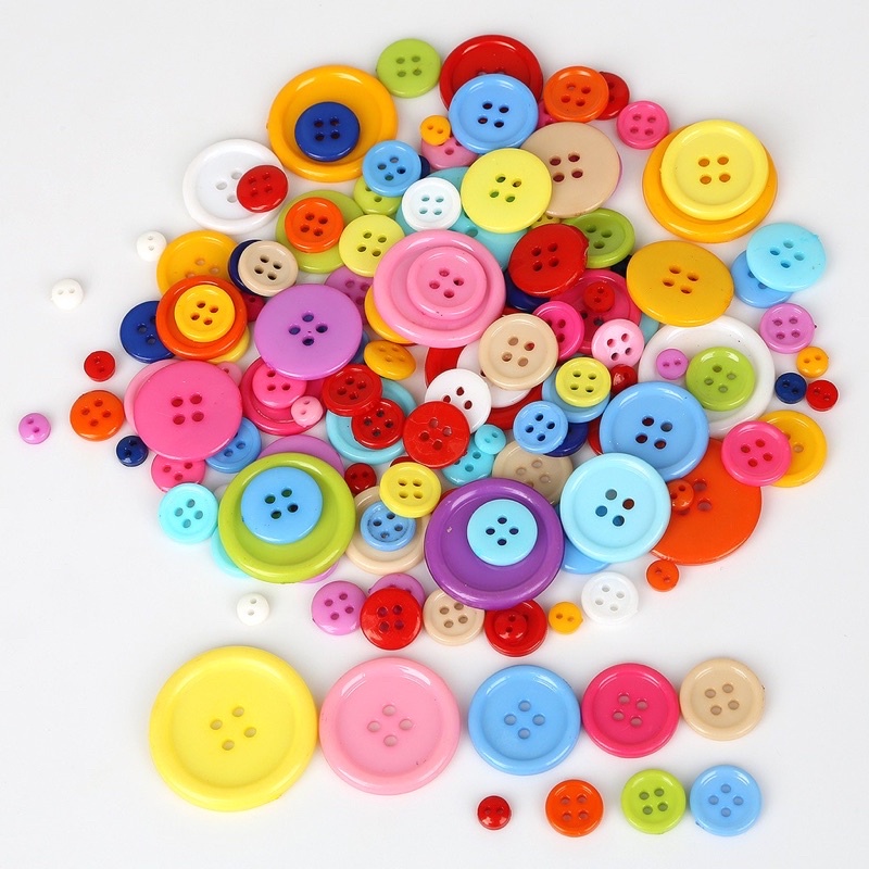 Four-hole Round Plastic Buttons in Many Colors and Sizes for Handmade ...