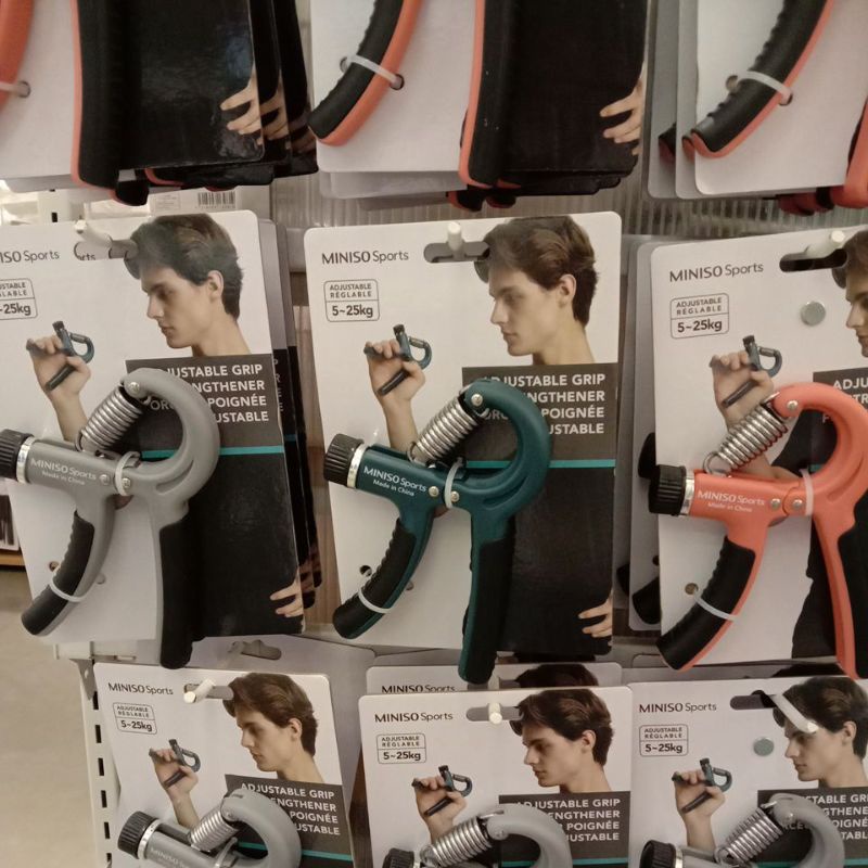 Miniso SPORT ADJUSTABLE GRIP STRENGTHENER/Hand Sports Equipment ...