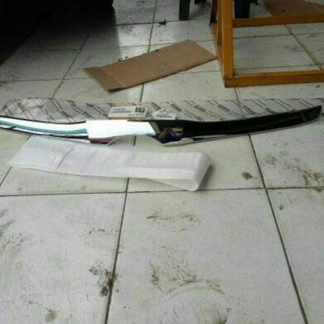 MESIN Lis Lis Lis Hood Molding Chrome Grand New Innova Inova 2012 2013 2014 2015 Front ...