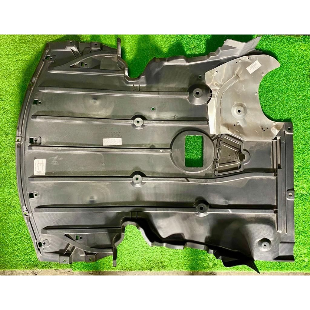 BMW E90 3SERIES ENGINE UNDER COVER FRONT 2ND PART | Shopee Malaysia