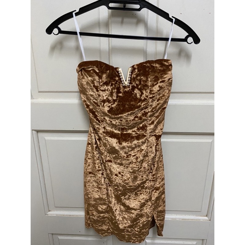 Sexy gold tight S shape dress (new) | Shopee Malaysia