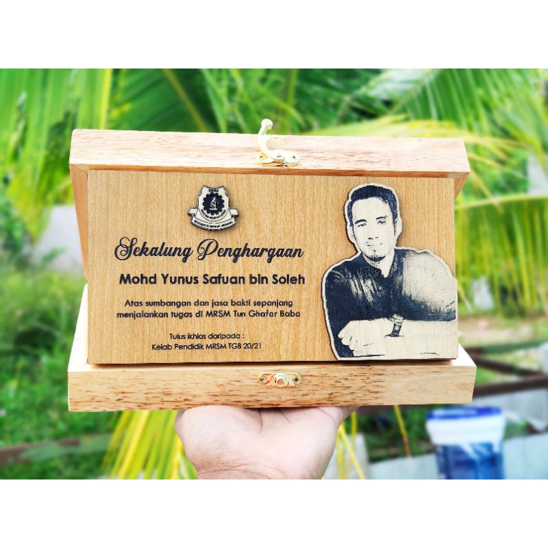 Cenderahati persaraan atau perpindahan cantik dan murah | Shopee Malaysia