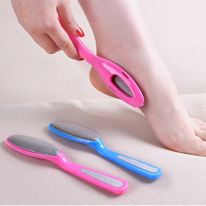 Exfoliating Heel Scrubber (Random Color) | Shopee Malaysia