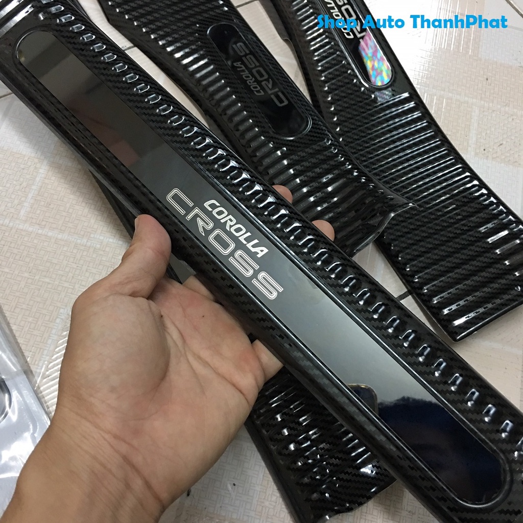 [Real image] Door sill covers, foot step braces for Toyota Cross 2020 ...