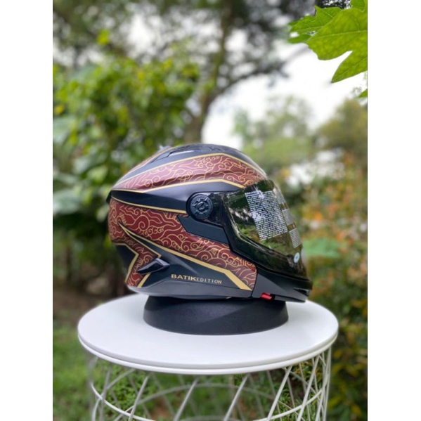ZEUS HELMET ZS-613 BATIK EDITION | Shopee Malaysia