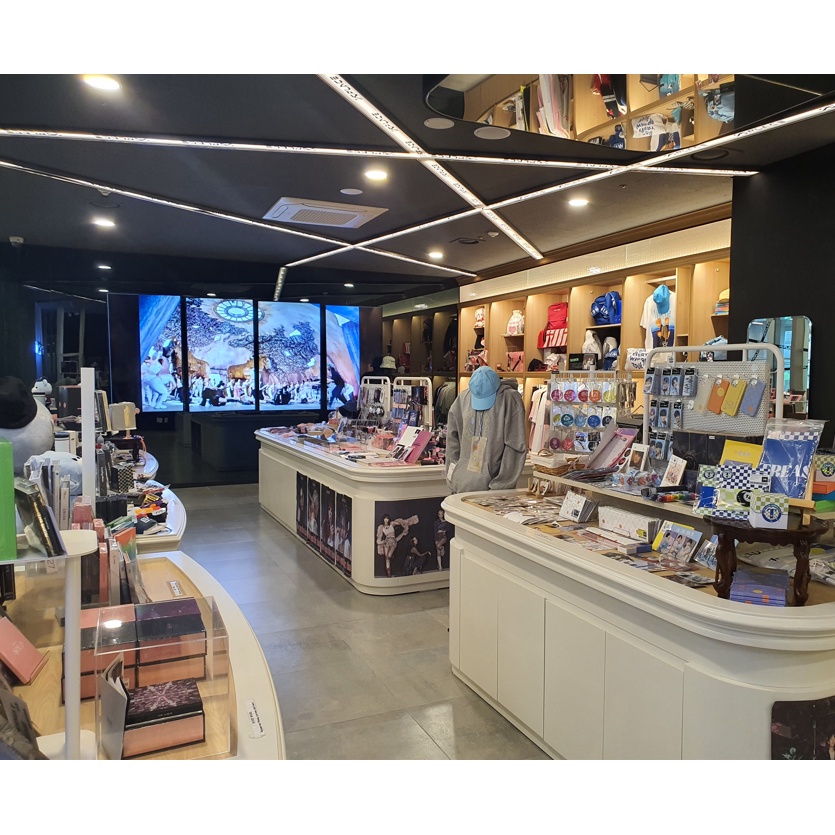 KpoWholesale Offer | Kpop Merch Customized Order | WEVERSE, SMTOWN ...