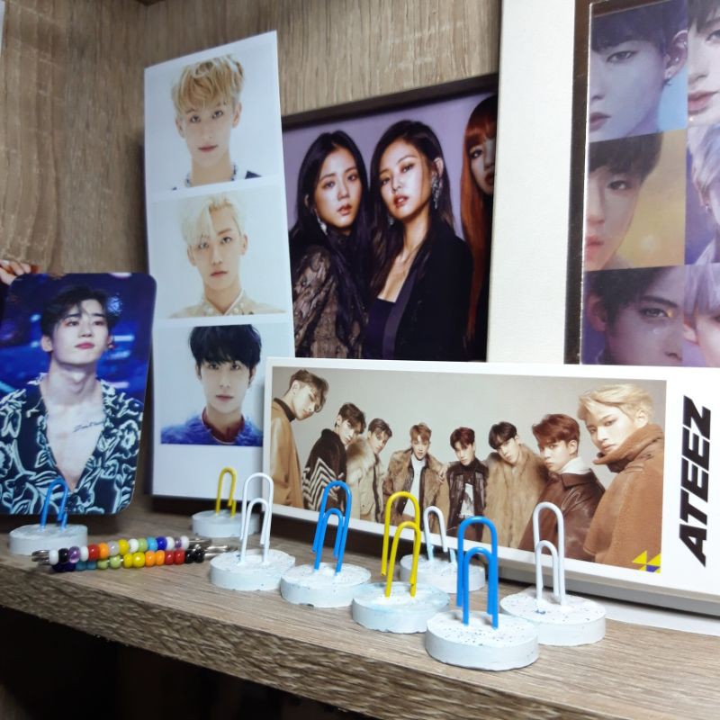 Standee PHOTOCARD/POLAROID Tool | Shopee Malaysia