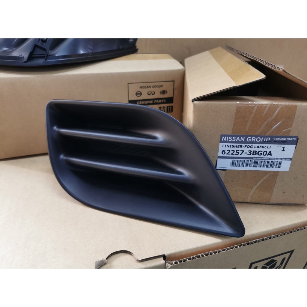 ***NISSAN ALMERA N17L 2013 FOG LAMP COVER NO HOLE #RH-NS62256-3BG0A LH ...