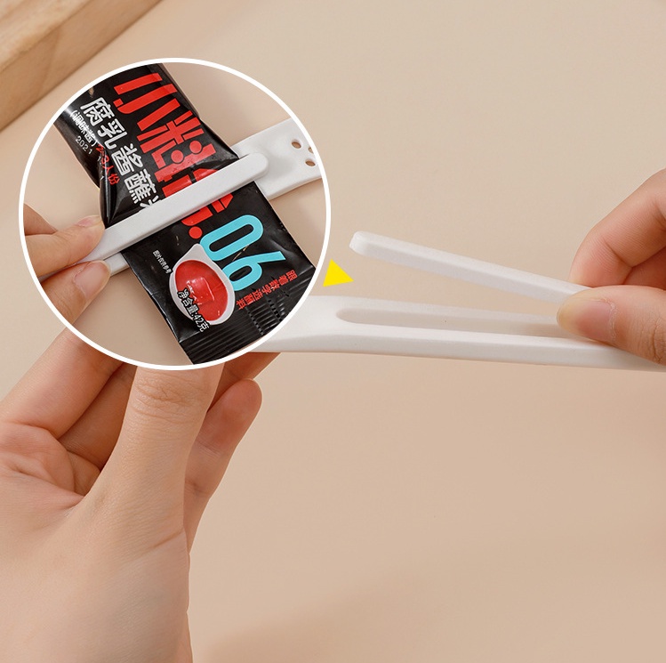 1pc 4 in 1 Can Canned Opening Spoon Opener Tuna Strainer Sauce Squeeze ...