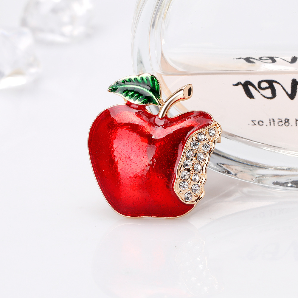 Cartoon red studded apple corsage wild Christmas fruit brooch | Shopee ...