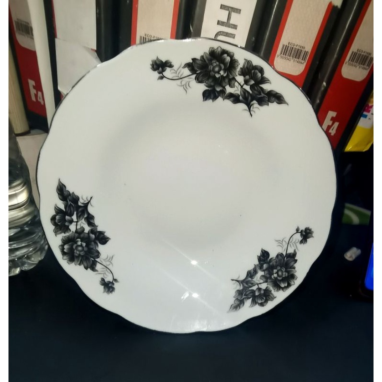 Pinggan&mangkuk seramit Bunga hitam😍pinggan lama 🥰pinggan kaca😄pinggan ...