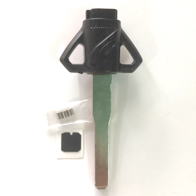 YAMAHA R15 car key blank made in Thailand | Shopee Malaysia