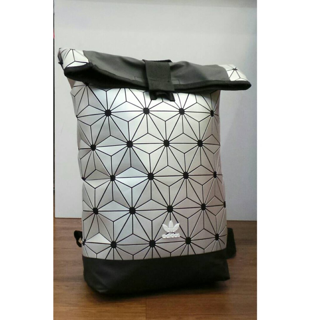 BackPack 3D Mesh Geometric Pattern - Silver | Shopee Malaysia