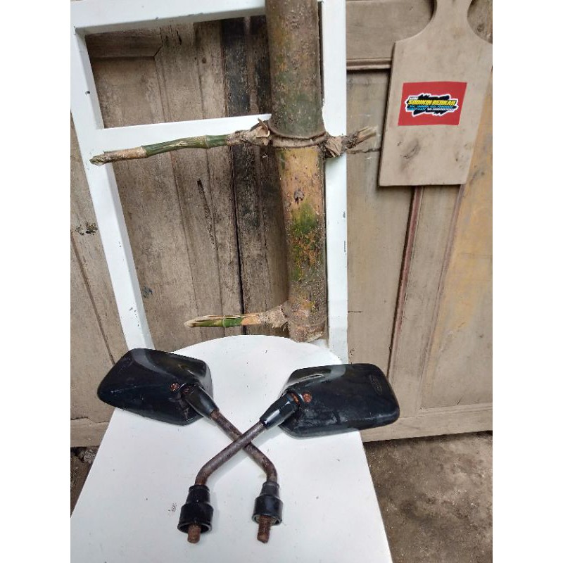HONDA PRIMA STAR ORIGINAL SECOND MIRROR SEPION WITH GLASS HANDLE ...