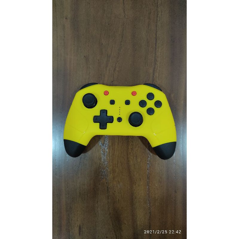 Nintendo Switch - (Used) IINE Switch Controller (with box) | Shopee ...