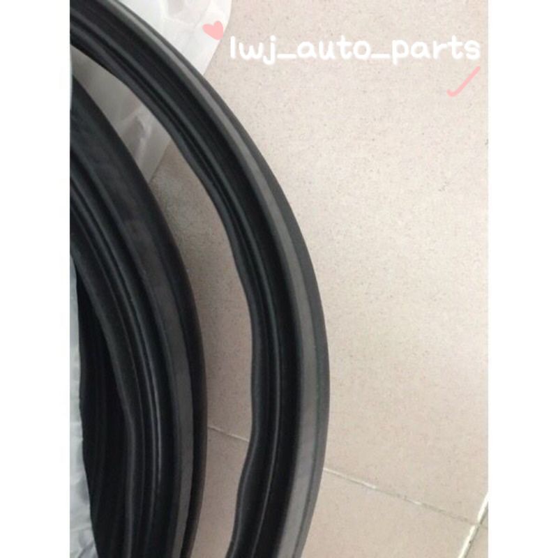 PROTON SAGA BLM FL FLX REAR BONNET TRUNK LID BOOT TAIL GATE RUBBER ...