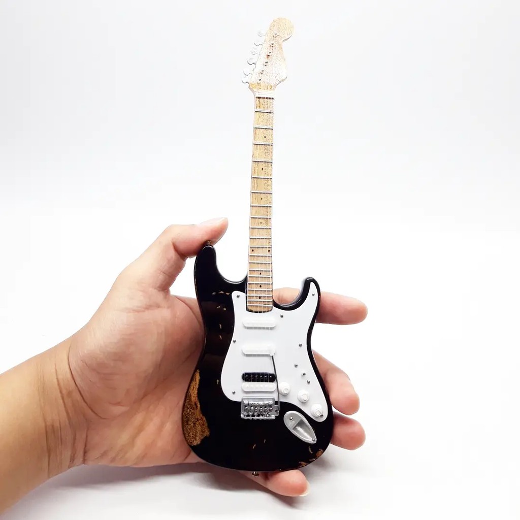 Miniature Guitar Fender Stratocaster Black Day6 "HARU" 1/4 Free Box ...
