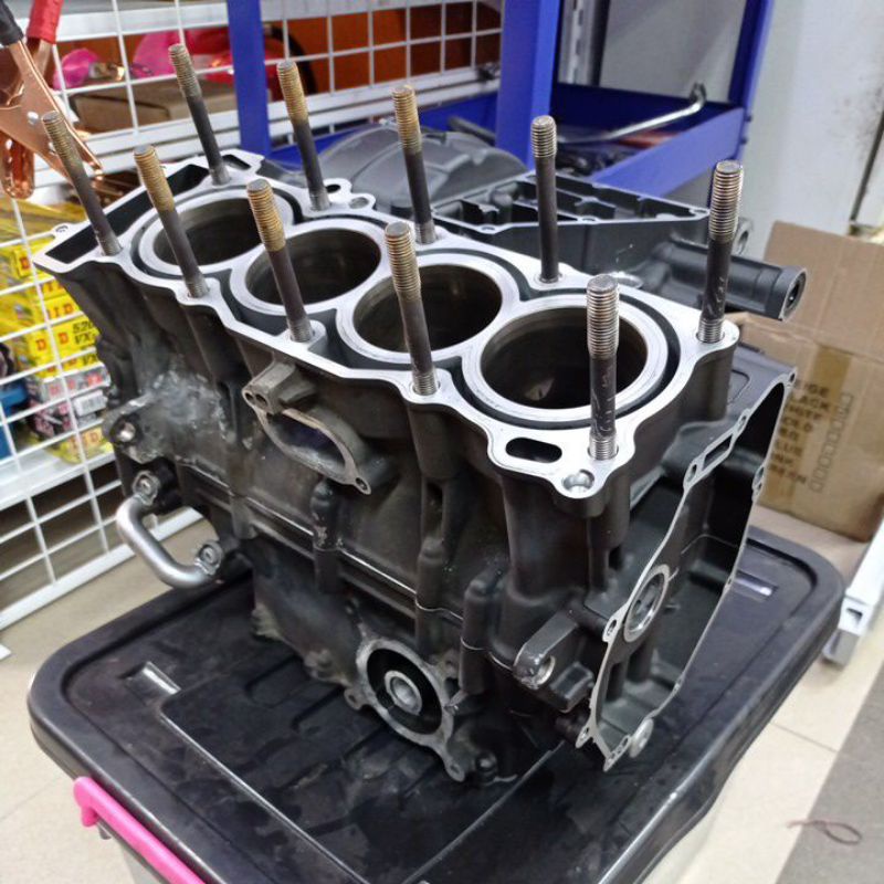 Yamaha R6 2014 Engine Block crankcase | Shopee Malaysia