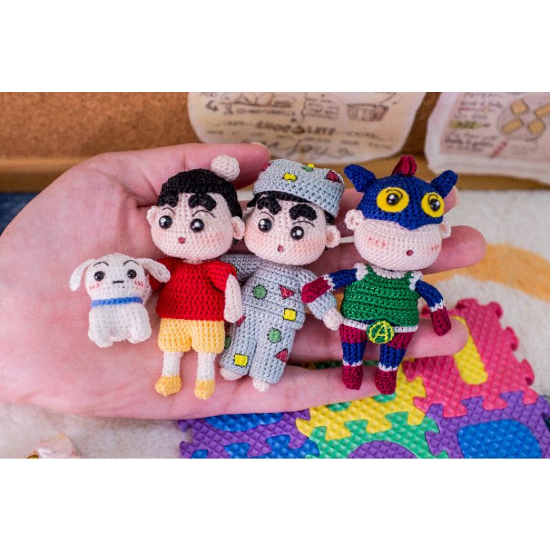 handmade crochet crayon shin chan 钩针人偶蜡笔小新 amigurumi shin crayon ...