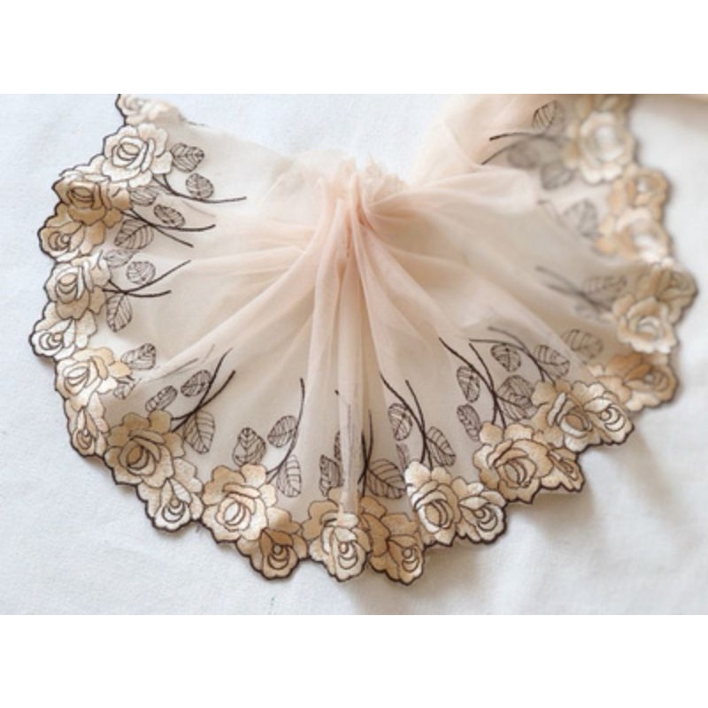 * Ready Stock * 14cm Width Renda Lace Baju/Fabric Lace/ Embroidery Lace ...