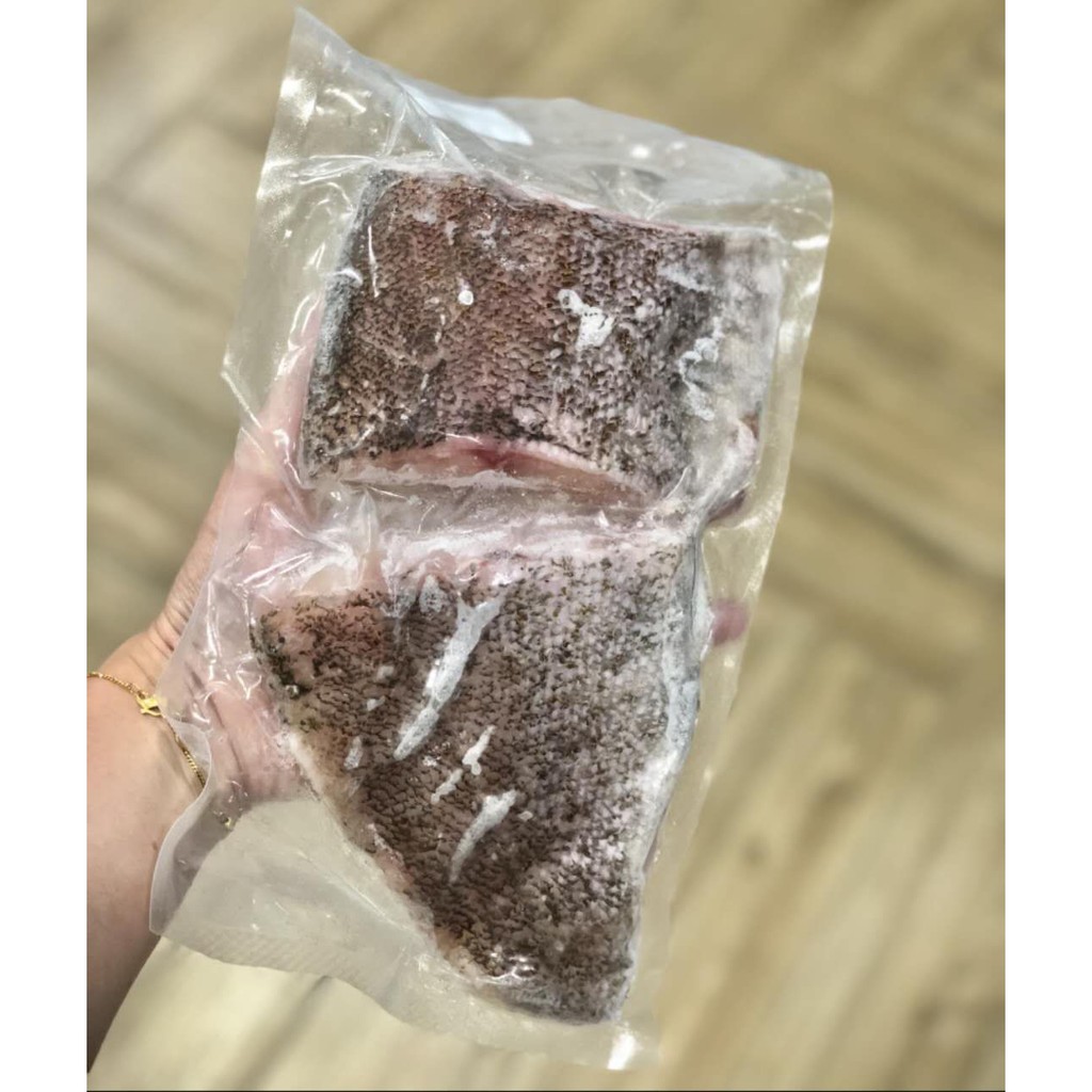 Value seafood box (Little Pomfret , Prawn, Fish fillet) | Shopee Malaysia