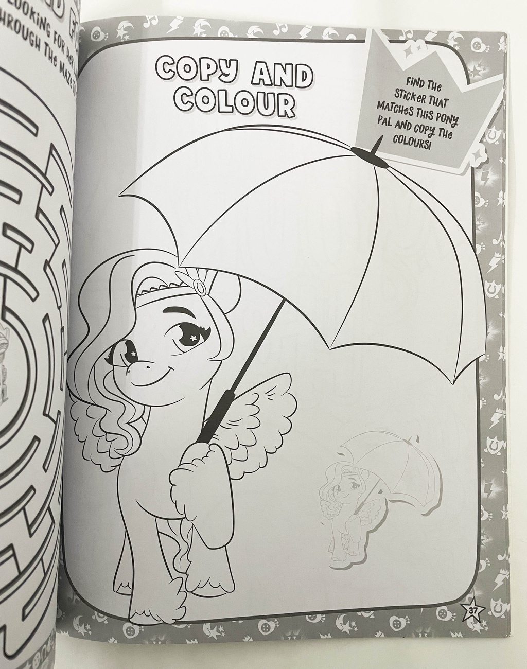 My Little Pony Ultimate Sticker Book With 150+ Stickers Puzzles Mazes ...