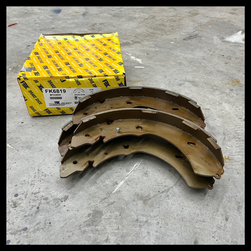 FBK FK6819 MITSUBISHI TRITON KB4T ISUZU D-MAX RT50 RT-50 REAR BRAKE ...