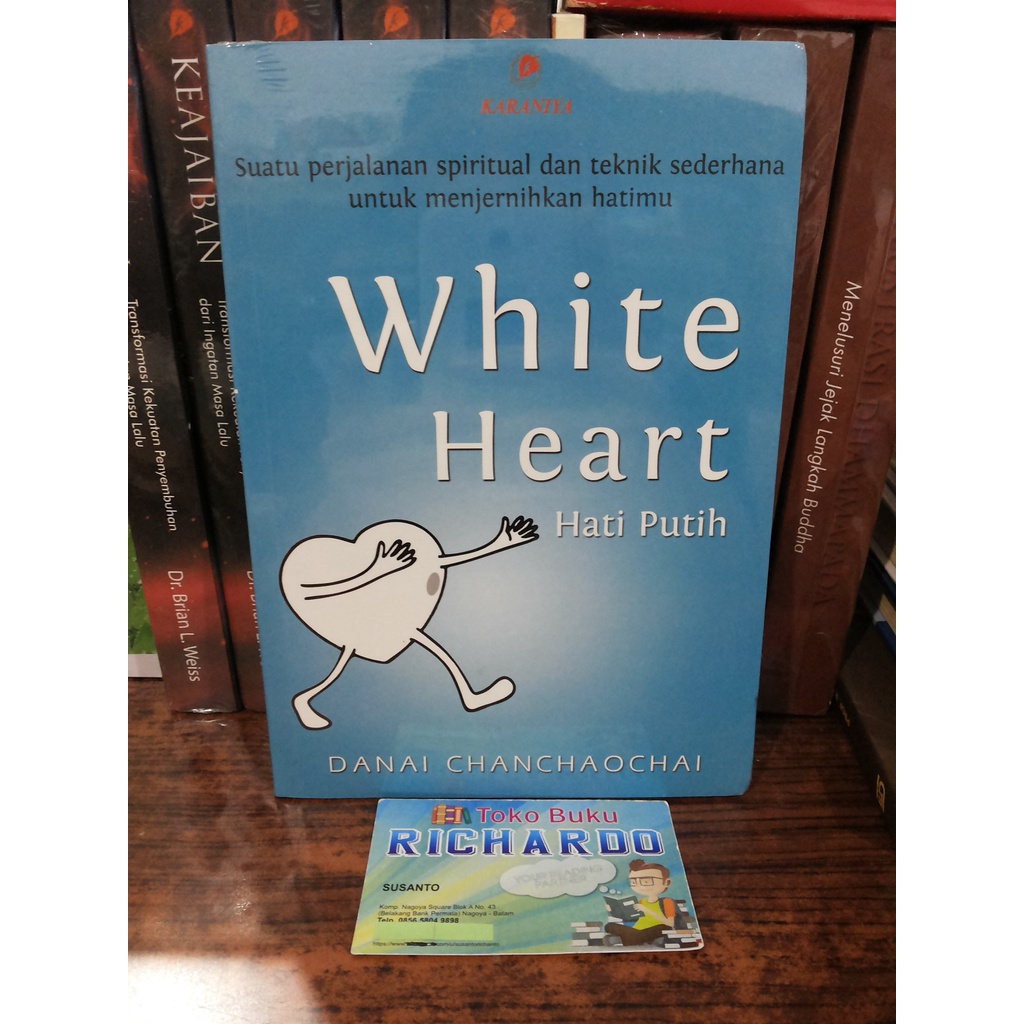 PUTIH White Heart Book White Heart --- Dani Chanchaochai | Shopee Malaysia