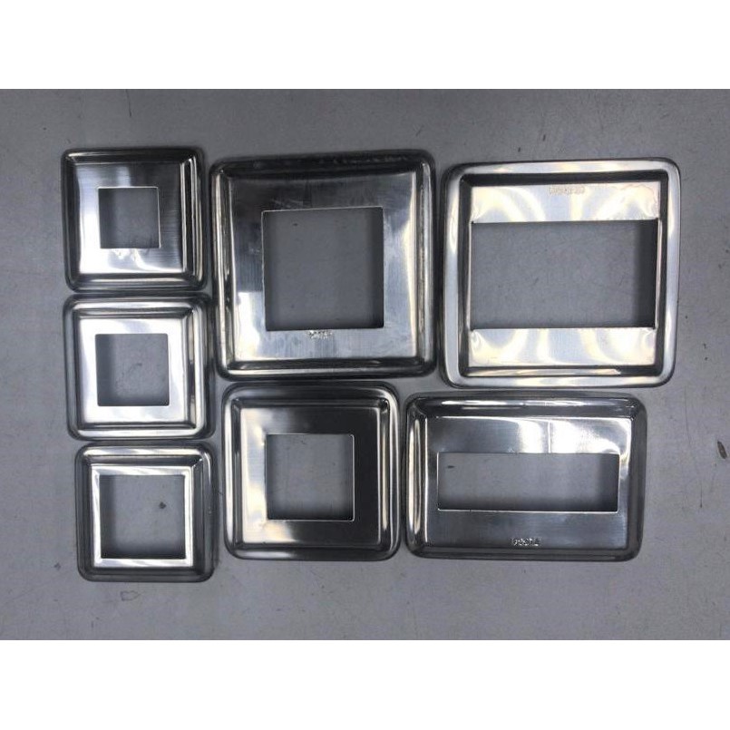 SUS304 Stainless Steel Square Capping Pipe Holder Bracket Flanges ...