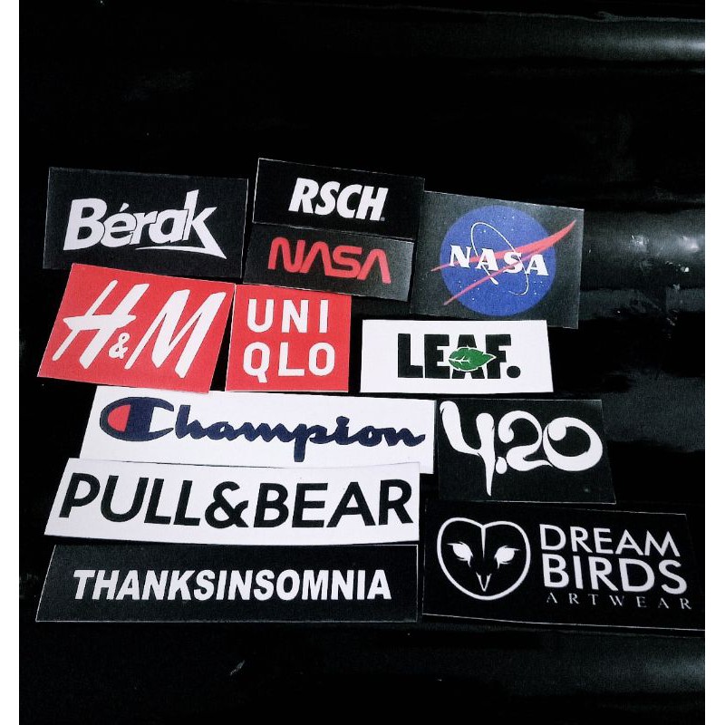 Uniqlo Pack Stickers, Poop Etc. | Shopee Malaysia