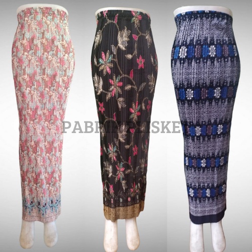 Pleated Skirt/jumbo batik Pleated Skirt/batik kebaya Skirt/Long batik ...