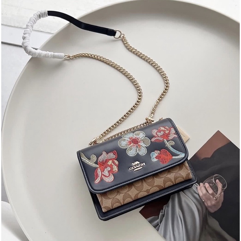 Coach Klare Crossbody In Signature Canvas With Floral Embroidery (C9230 ...