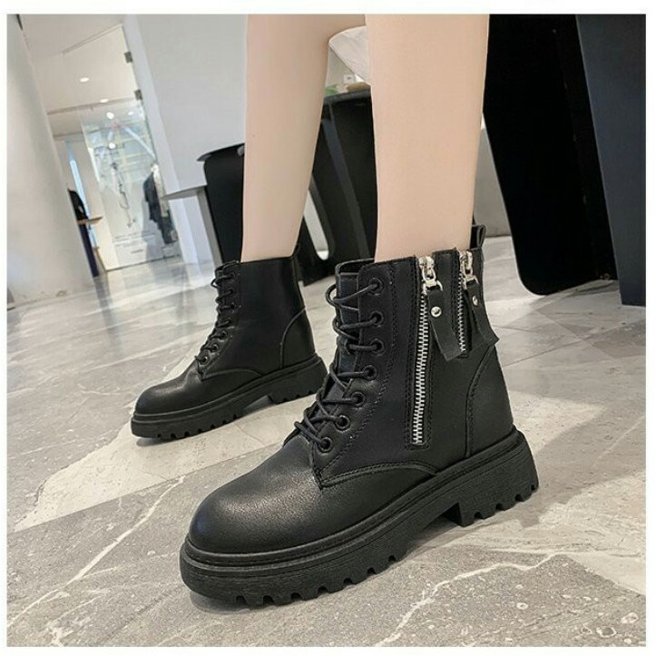High-neck boots with 2 side buckles - Return item | Shopee Malaysia