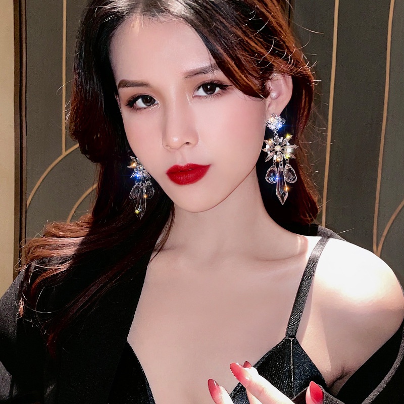 Silver Needle Diamond Crystal Flower Earrings Korean Heavy Industry Trend Sense Personality ...