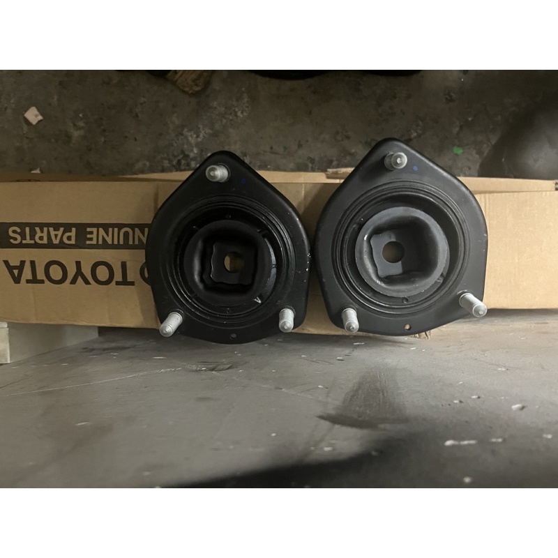 absorber mounting rear side Toyota harrier / Camry | Shopee Malaysia