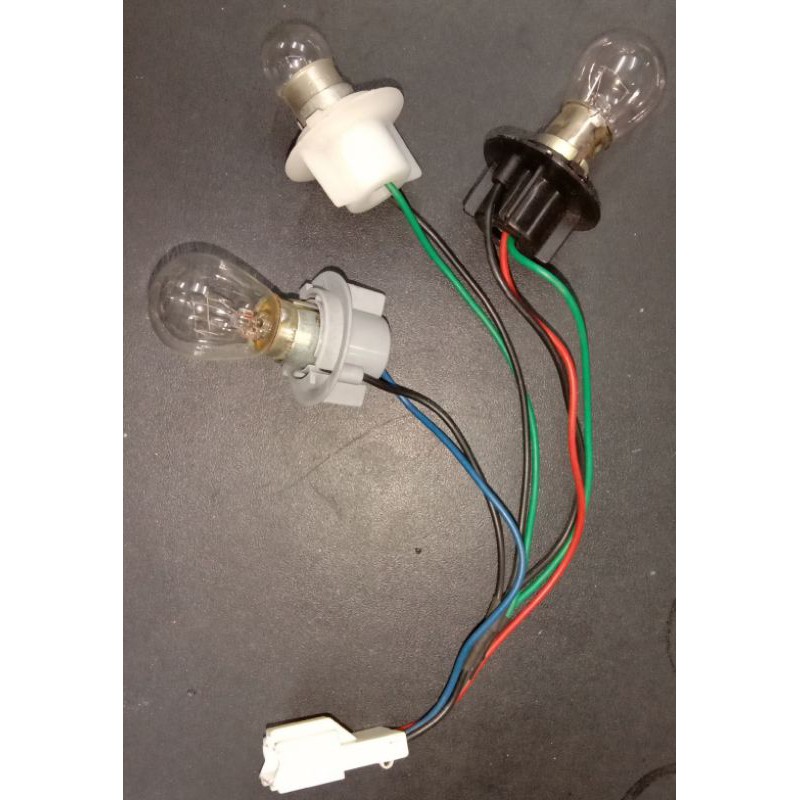 UNIVERSAL TAIL LAMP SOCKET | Shopee Malaysia