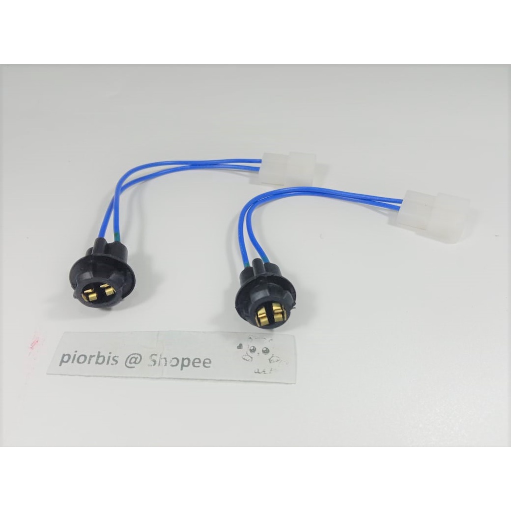 T10 BULB SOCKET jenis kaki method kaki cucuk ( 2pcs ) | Shopee Malaysia