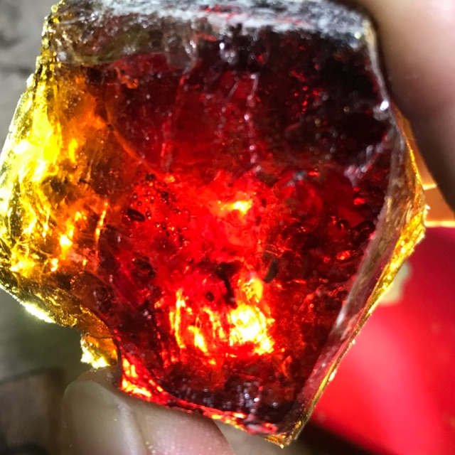 Batu getah katilayu atau ambar asli gred AAA khas untuk memancing ...