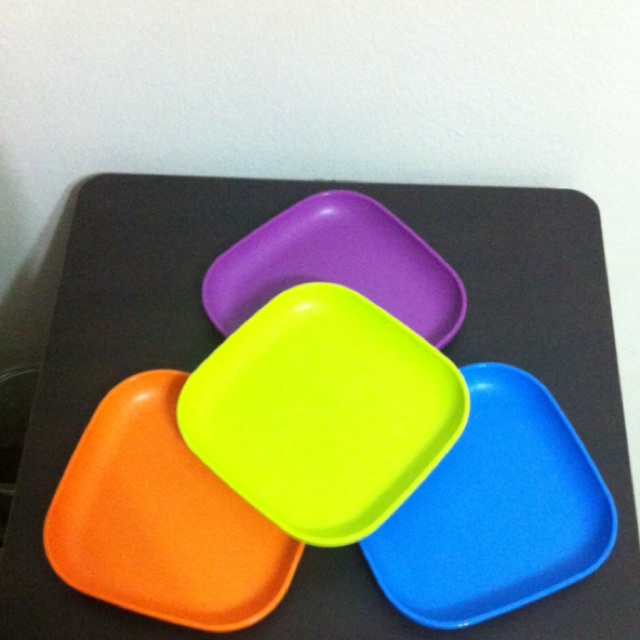 Tupperware Snack Plate (1) Snack Plates Orange | Shopee Malaysia